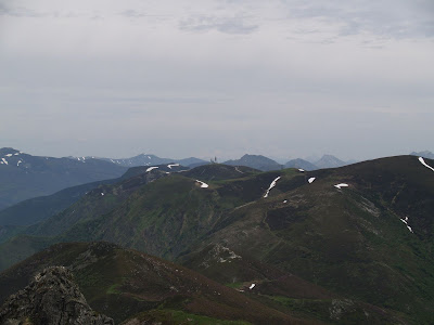 El Blog de Treparriscos: Ascensión al Negrón (1.884 m.) y Cueto Negro ...