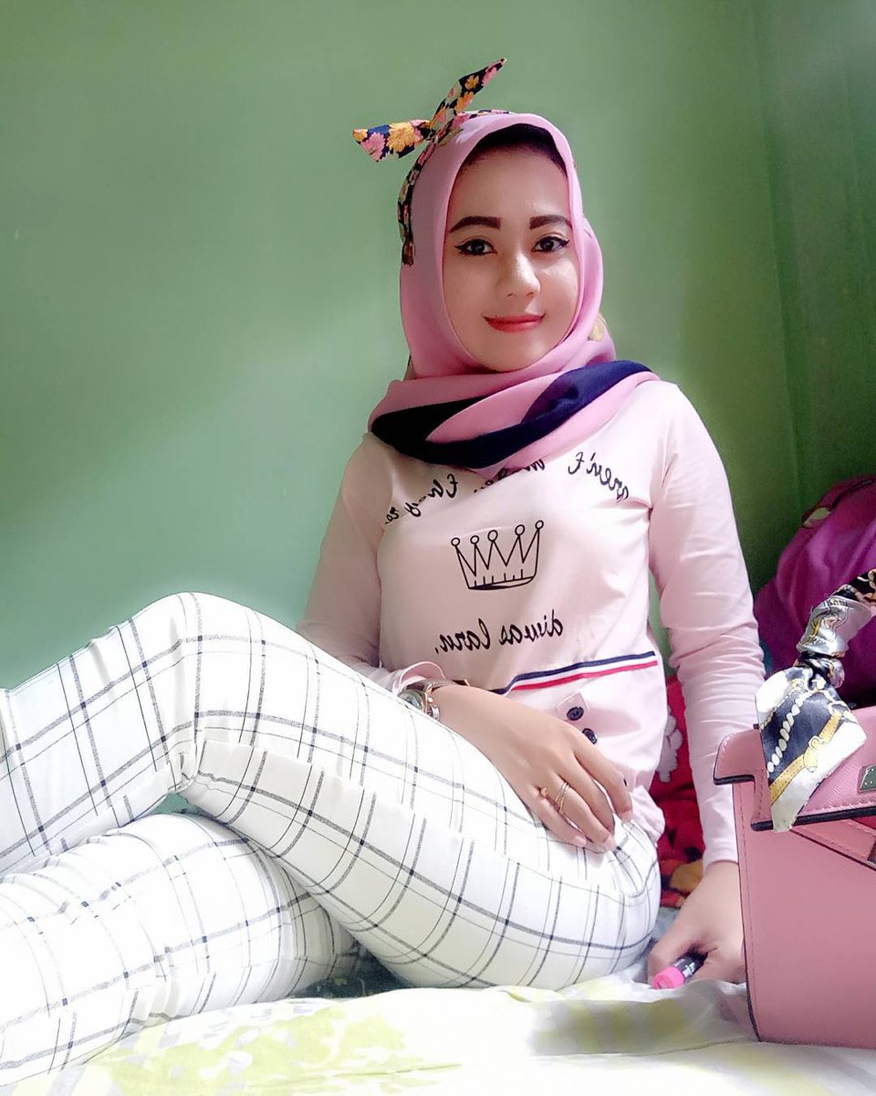 Scandal video Mesum ABG nakal Berhijab