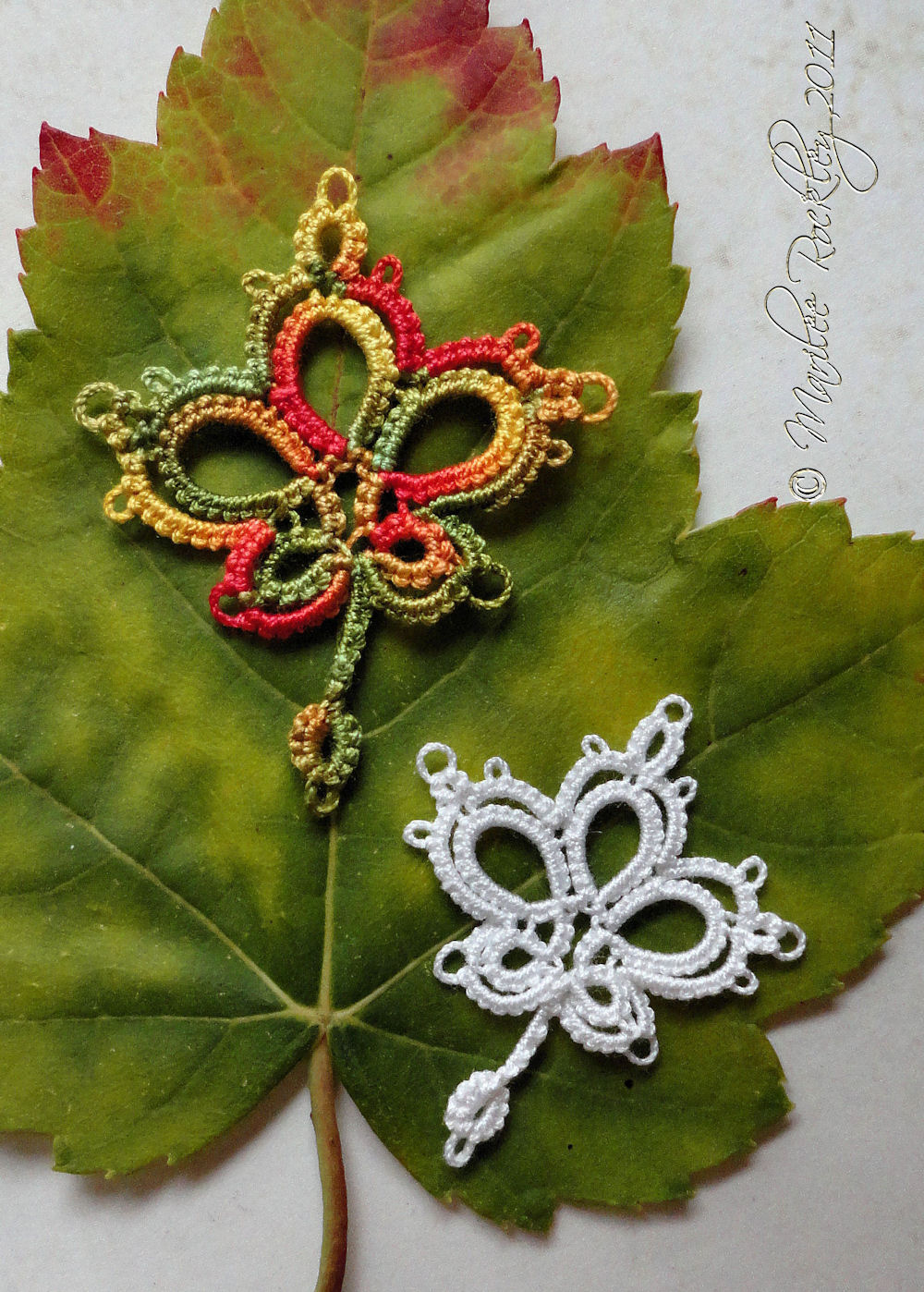 Yarnplayer's Tatting Blog: The maple leaf pattern is done!