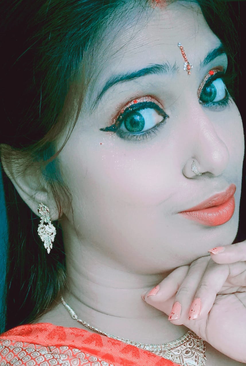 Kiran Kumari Glam Photos - Latest Movie Updates, Movie Promotions ...