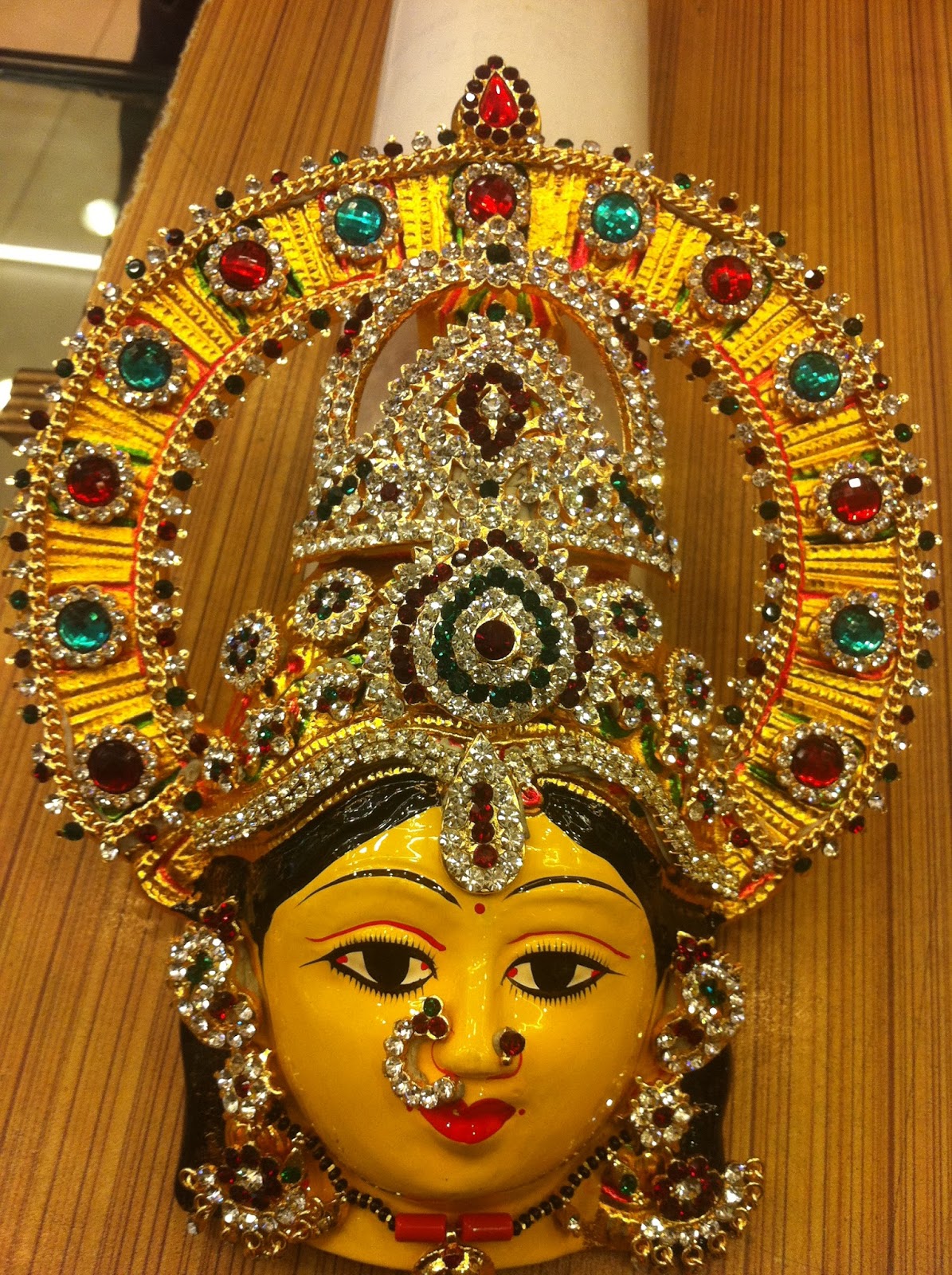 SHRINGAR COSTUMES: LAKSHMI MUKHAVADA / LAKSHMI MASK