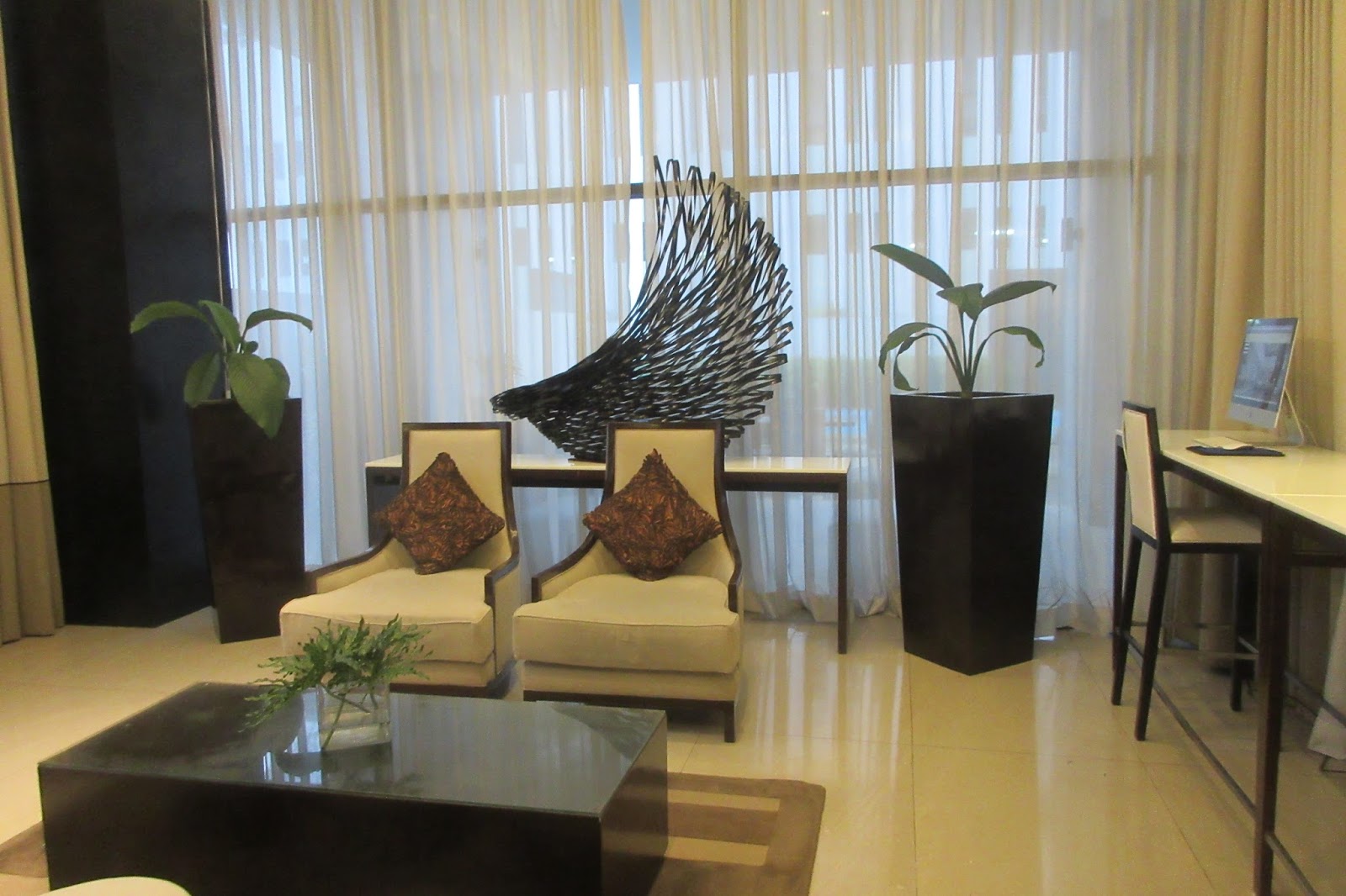 My Experience at SEDA Abreeza Davao City - The Wandering Juan