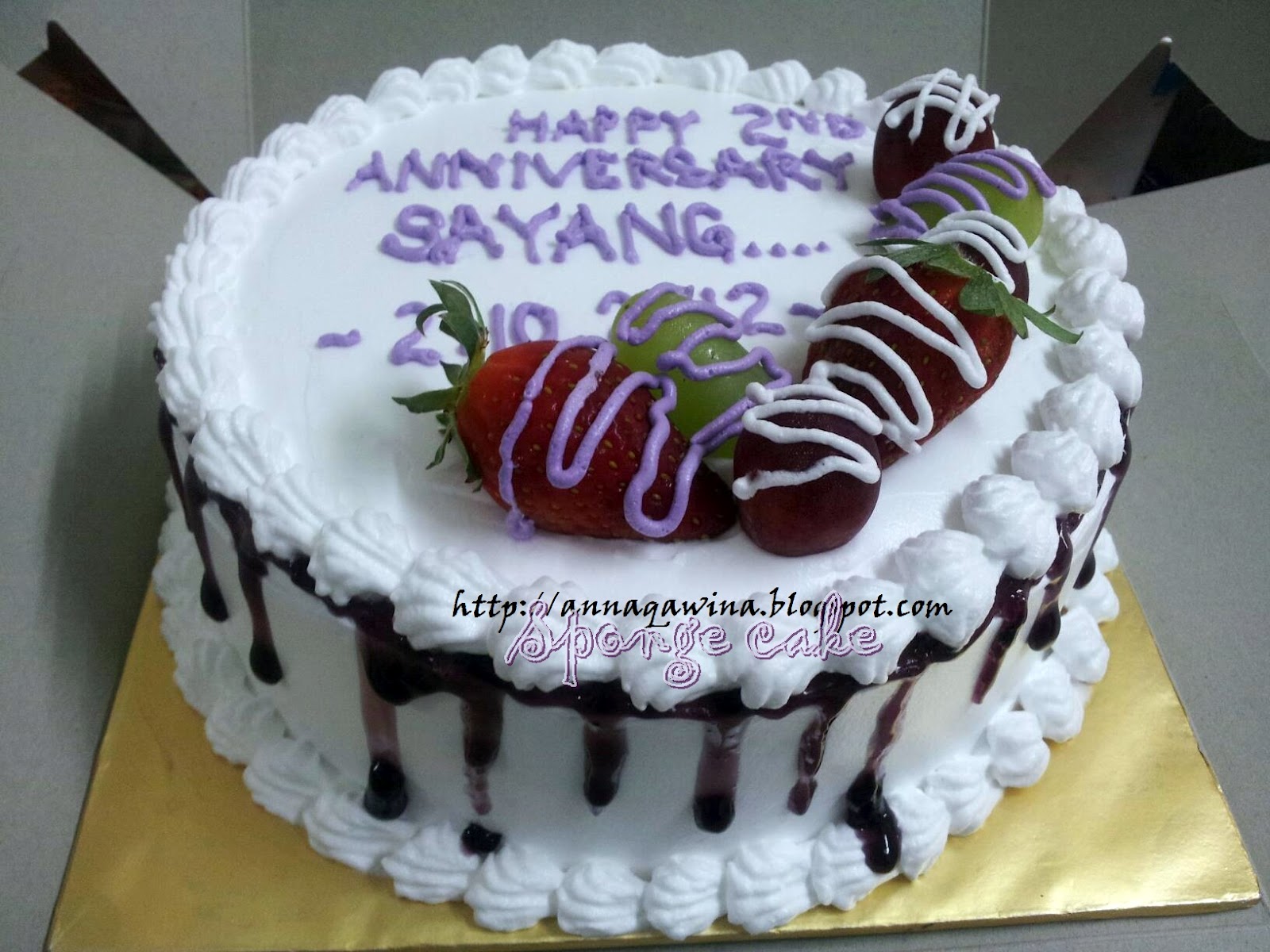 Heyy!! AnnaQawina disini: SPONGE VANILA CAKE WITH BLUEBERRY & FRESHCREAM