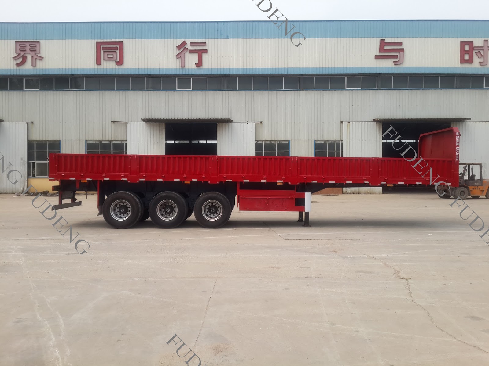 Shandong Fudeng Automobile Co.,Ltd: China hot sale 3 Axles Flatbed ...