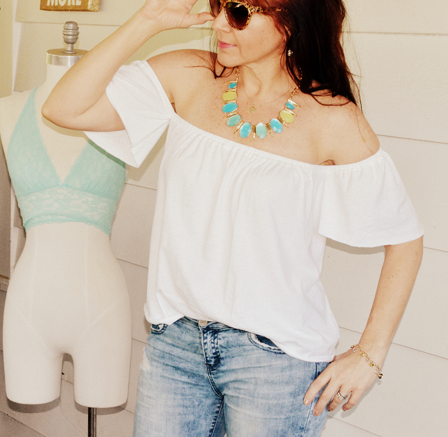 WobiSobi: Off The Shoulder Tee, DIY