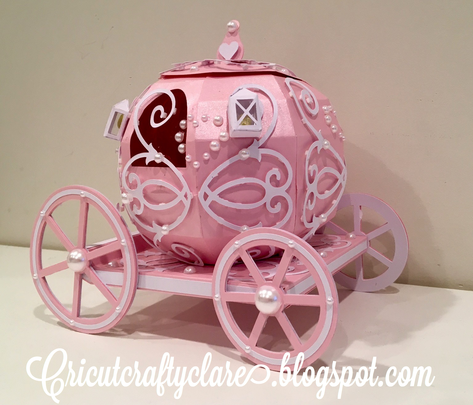 Cricutcraftyclare: Fantasy Paper Carriage Centerpiece