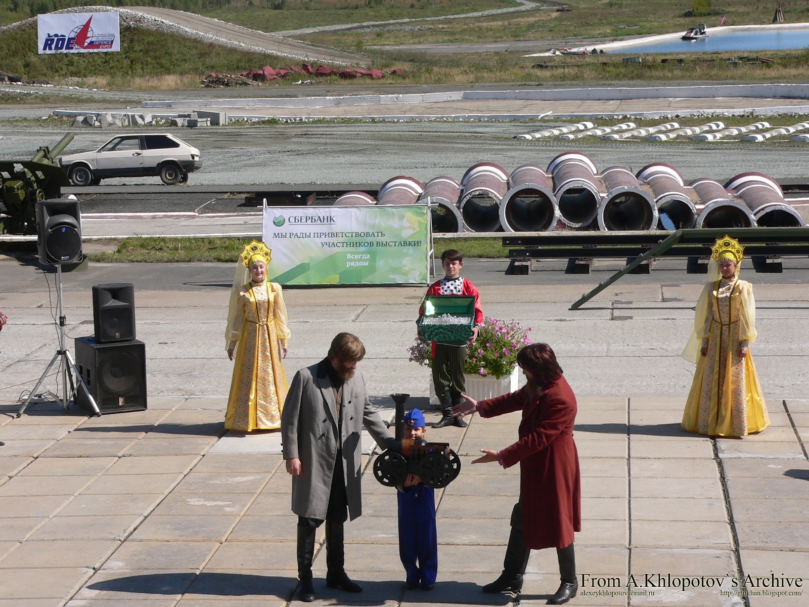 Gur Khan attacks!: Открытие RDE-2012 фоторепортаж