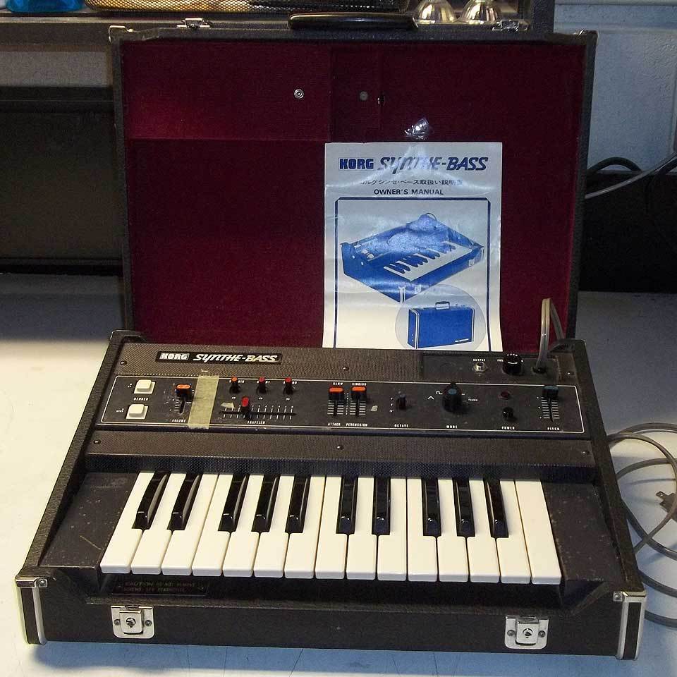 MATRIXSYNTH: Korg Synthe-Bass SB-100 Portable Keyboard / Synthesizer