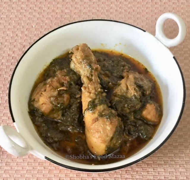 Shobha's Food Mazaa: PALAK MURGH / PALAK CHICKEN / CHICKEN CURRY WITH ...