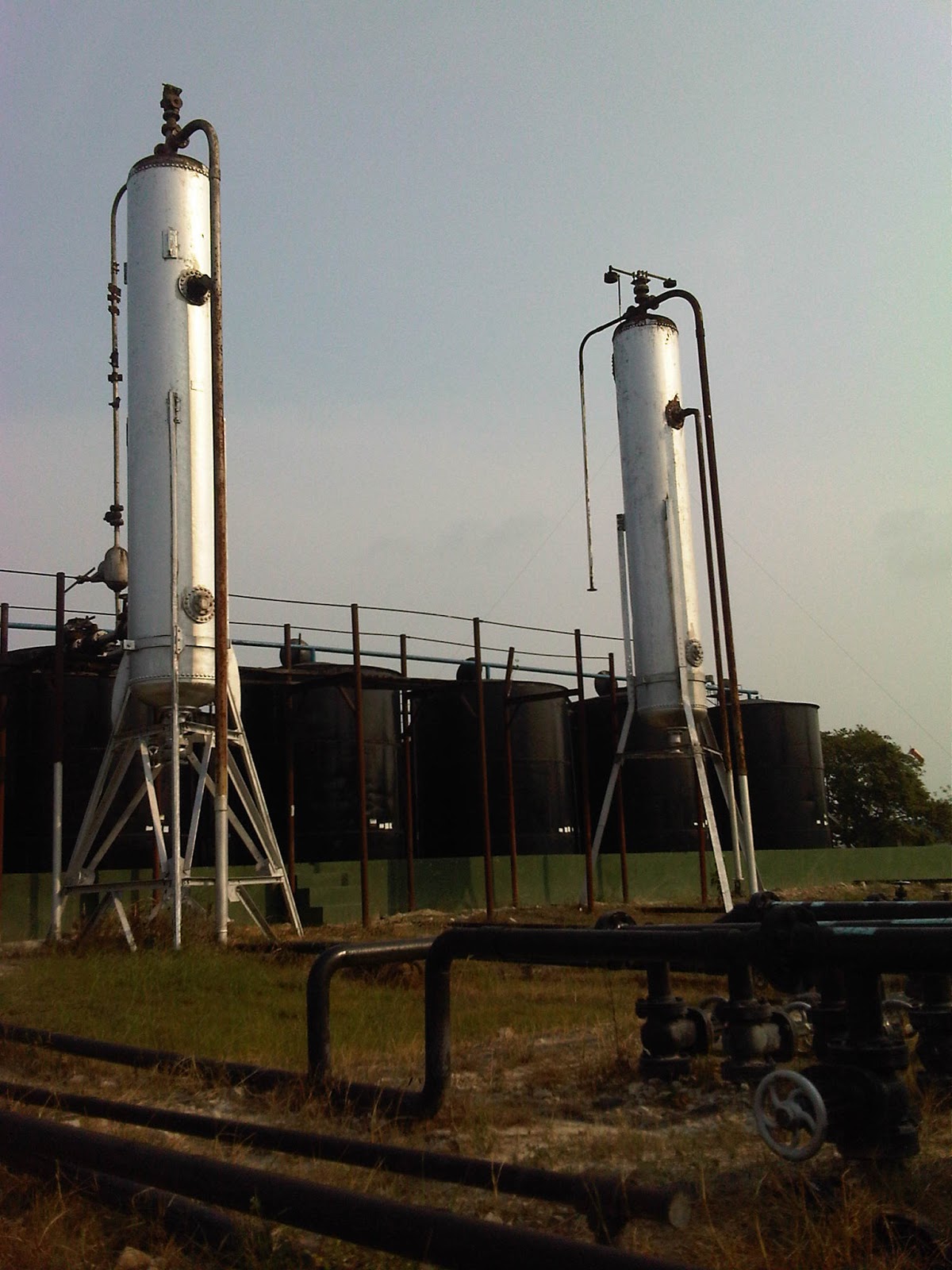 Treatment and Handling of Separated Fluids (Oil, gas and water ...