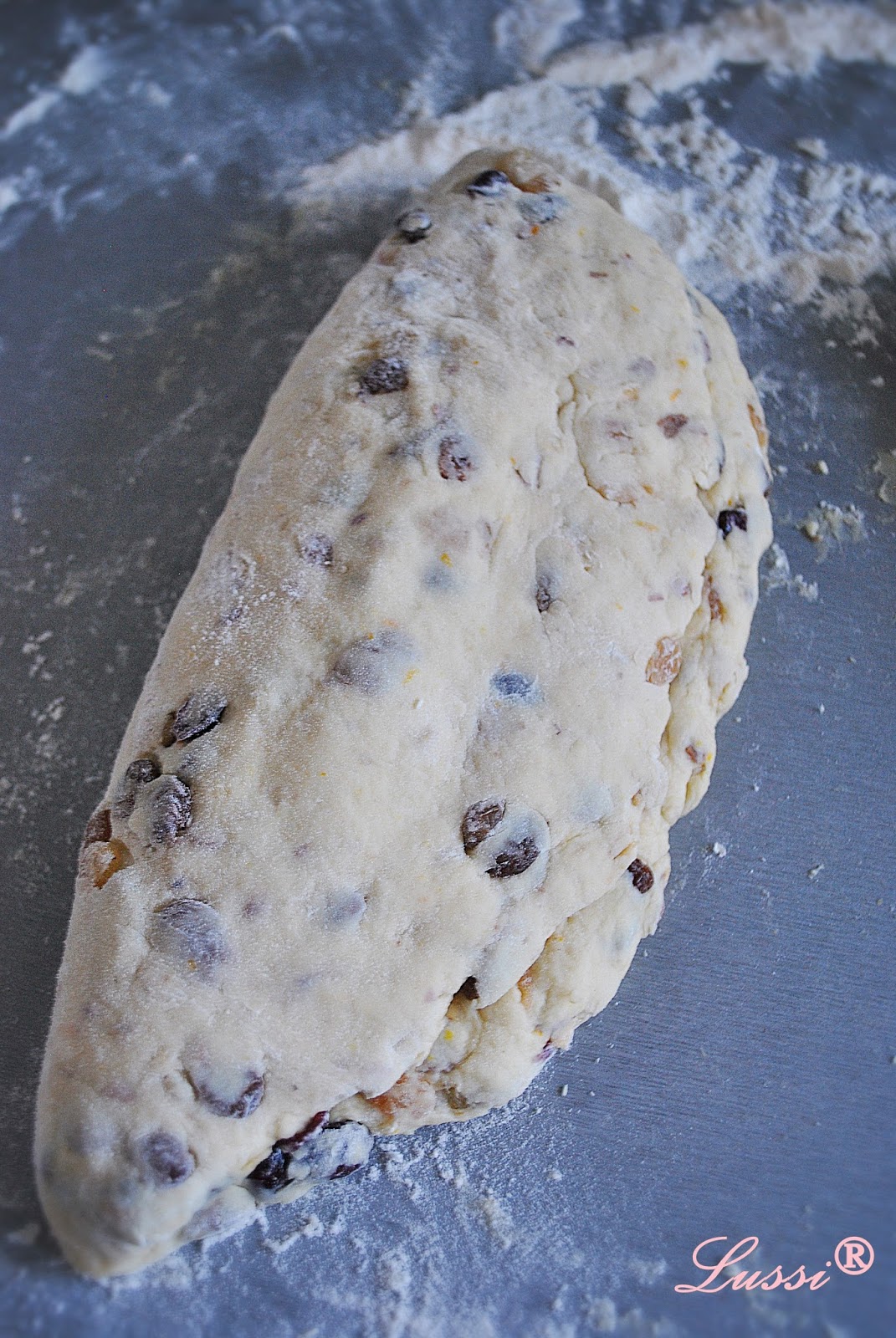Lussi`s World of Artcraft: Щолен / Stollen - German Christmas Bread