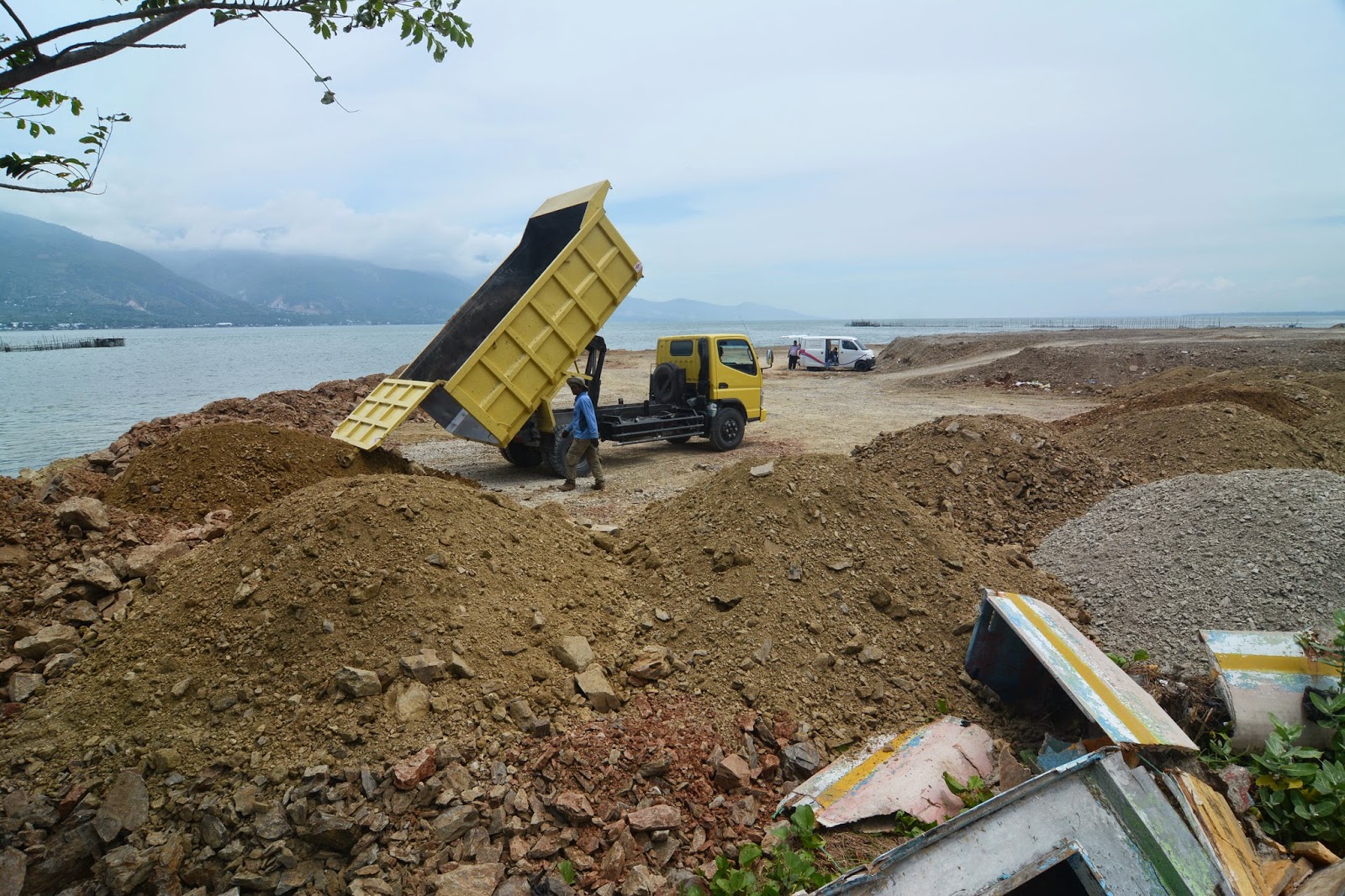 GEOSYNTHETICS INDONESIA (KNOWLEDGE CENTER): Reklamasi Pantai ...