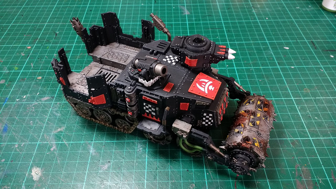 Crucium Giger's Miniatures Blog: Warhammer 40K: Goff Battlewagon ready ...