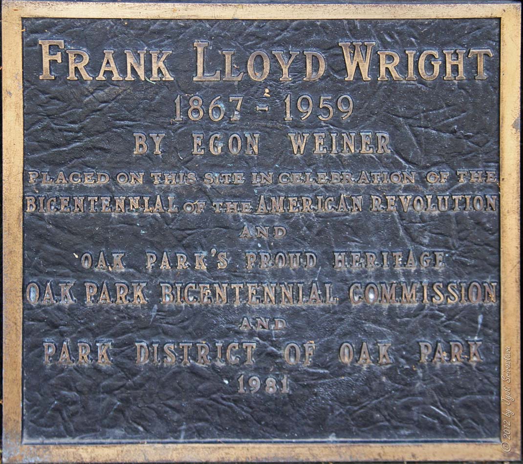 Chicago - Architecture & Cityscape: Oak Park [Bust of Frank Lloyd ...