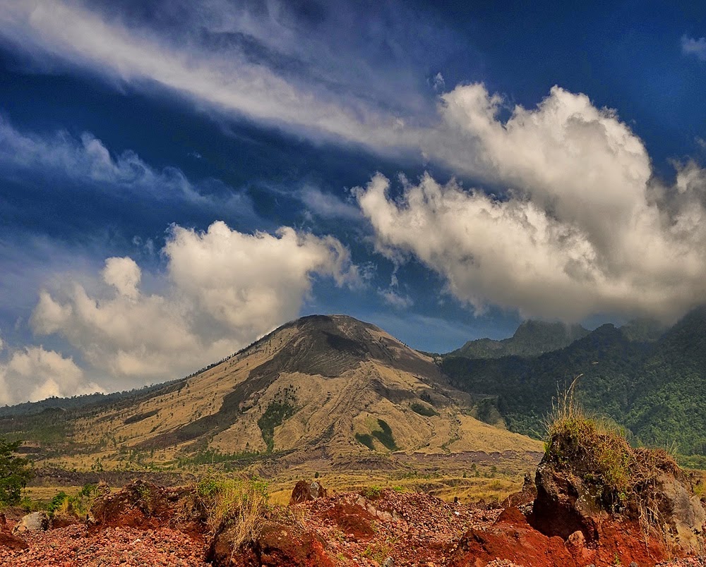Info Paguci: Info Lengkap Gunung Guntur Terbaru