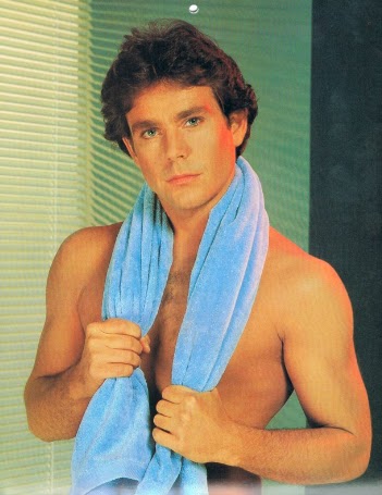 VINTAGE MEN: WESLEY EURE