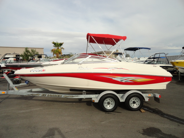 Boulder Boats Blog: 2004 Rinker 192 Captiva Bowrider