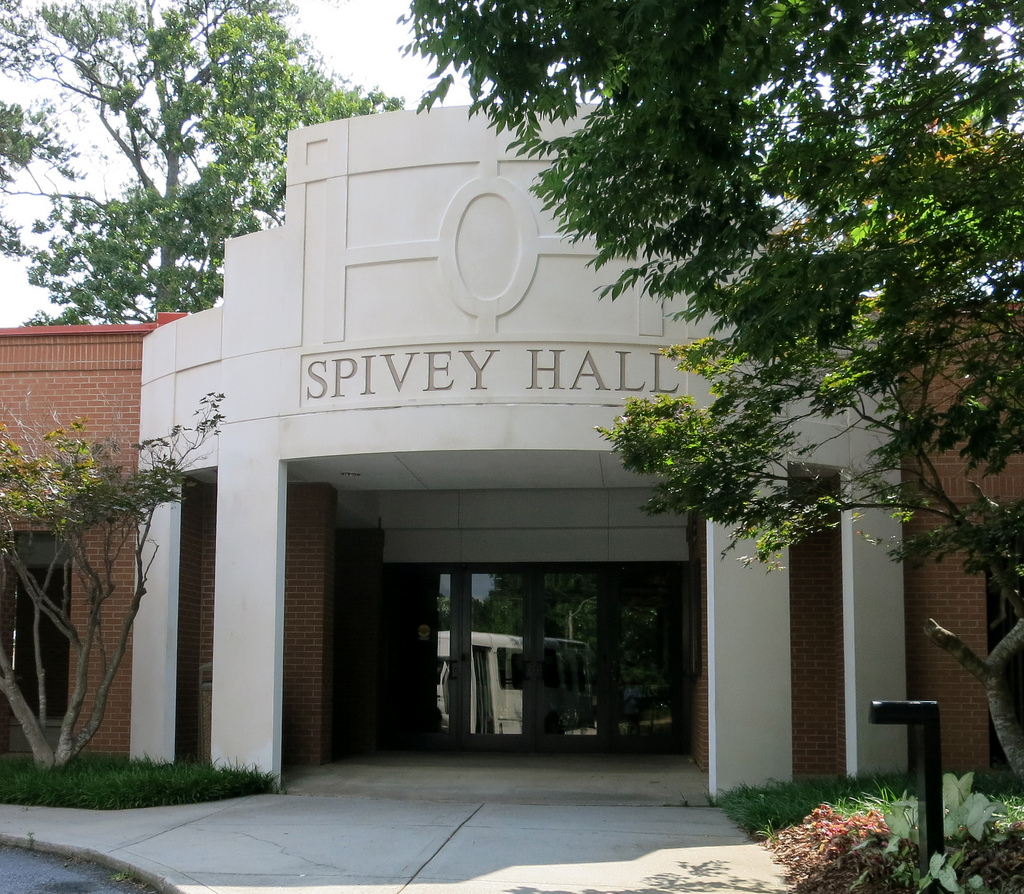 Architecture Tourist: Finding Spivey Hall - Its Pretty Side Faces the Lake