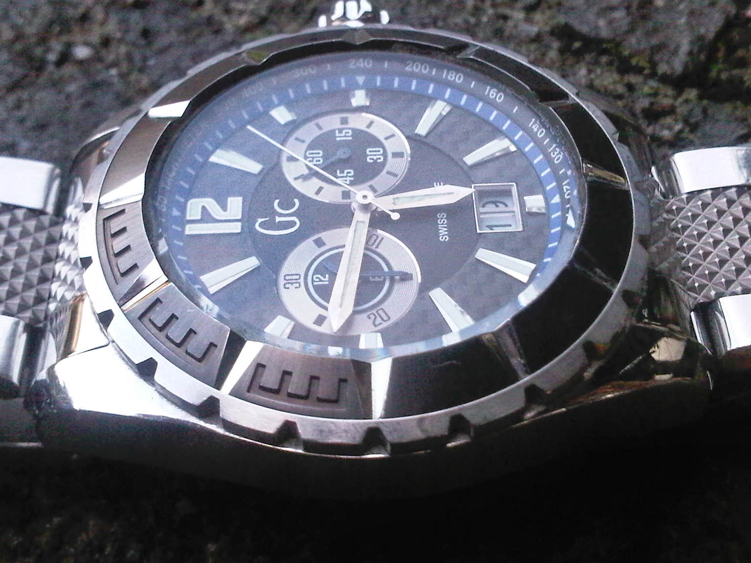 Azzam Vintage: Guess Collection GC 47004G