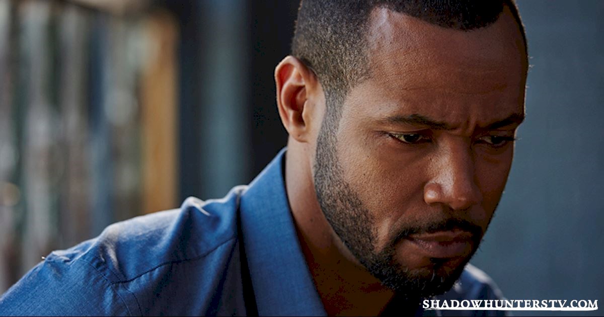 Shadowhunters Polska: Getting Up Close And Personal [Luke Garroway]