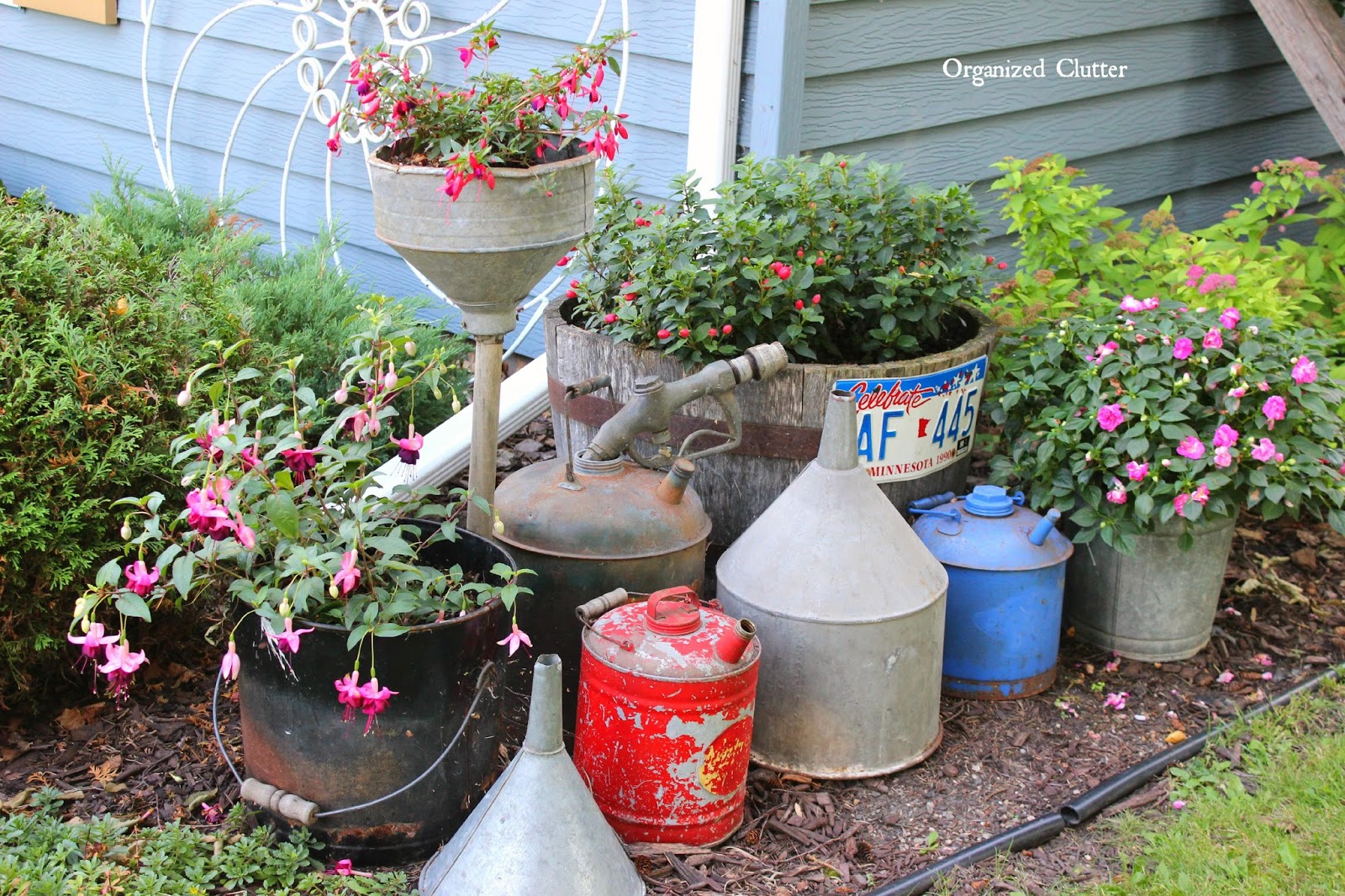 The Organized Clutter 2015 Junk Garden Tour - Organized Clutter
