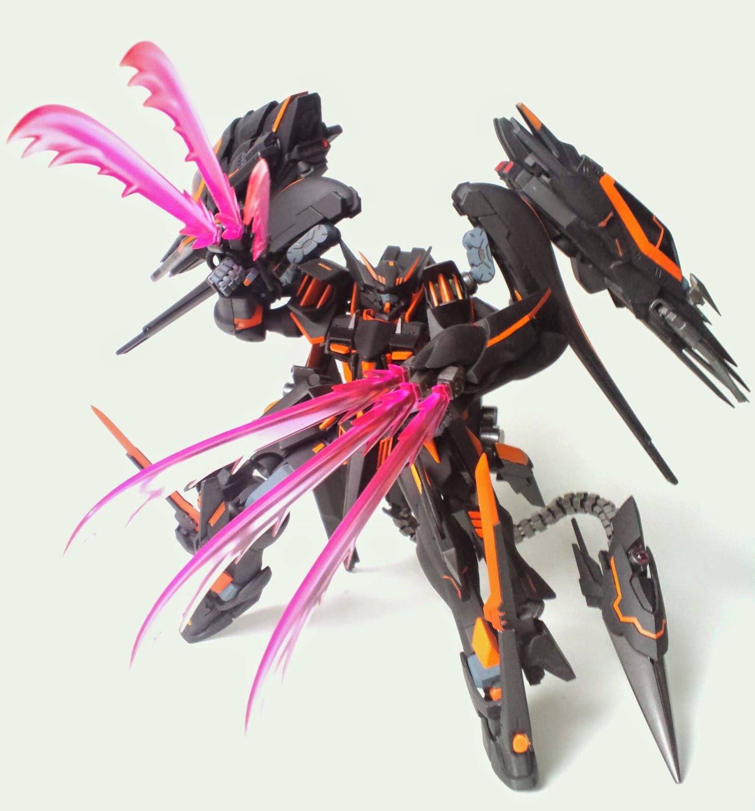 Custom Build: 1/144 Gundam Rasiel Ver. LOUIS