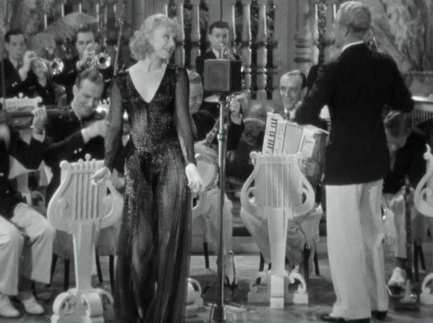 Gingerology: Ginger Rogers Film Review #19 - Flying Down to Rio