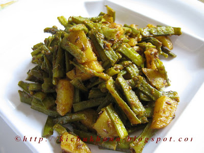 Kitchene Kichukhonn : Gawar fali ki sabzi / Stir fried Clusterbeans