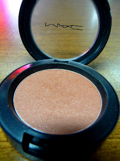 blushbaby: MAC Sheertone Shimmer Blush in Sunbasque