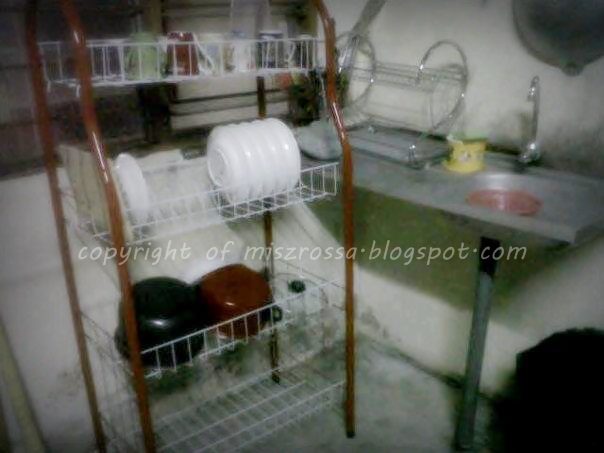 belog alin: [DEKORASI] almari baju + rak pinggan