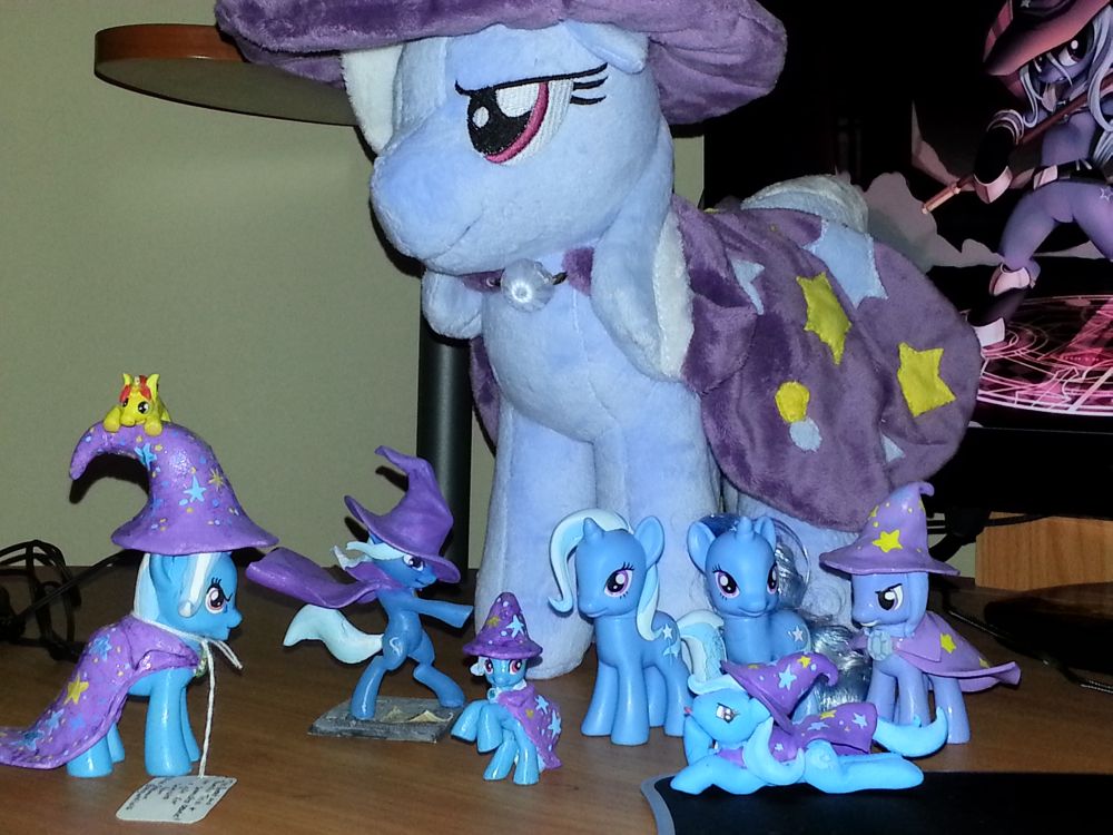 Equestria Daily - MLP Stuff!: Toy Review - Toys R' Us Exclusive ...