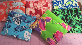 Bejeweledquilts by barb: MEASURING TAPE SNAP BAGS