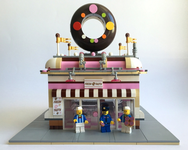 All Day Bricks: Donut Shop LEGO Ideas Project Review