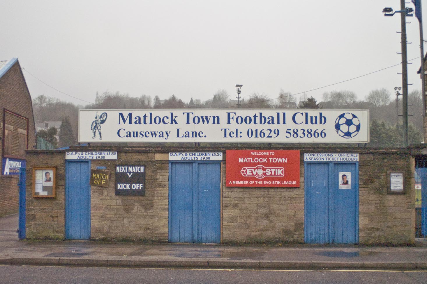 No Clash Of Colours: 22 December 2012 - Matlock Town v FC United Of ...