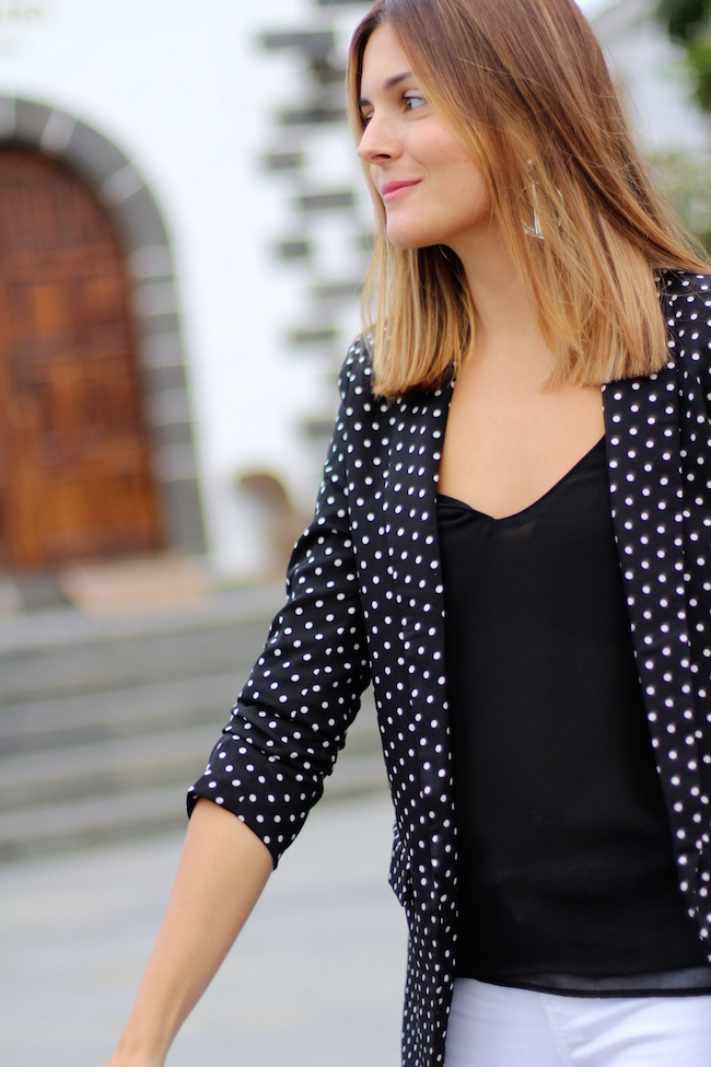 Marilyn's Closet - FASHION BLOG: DOTS BLAZER