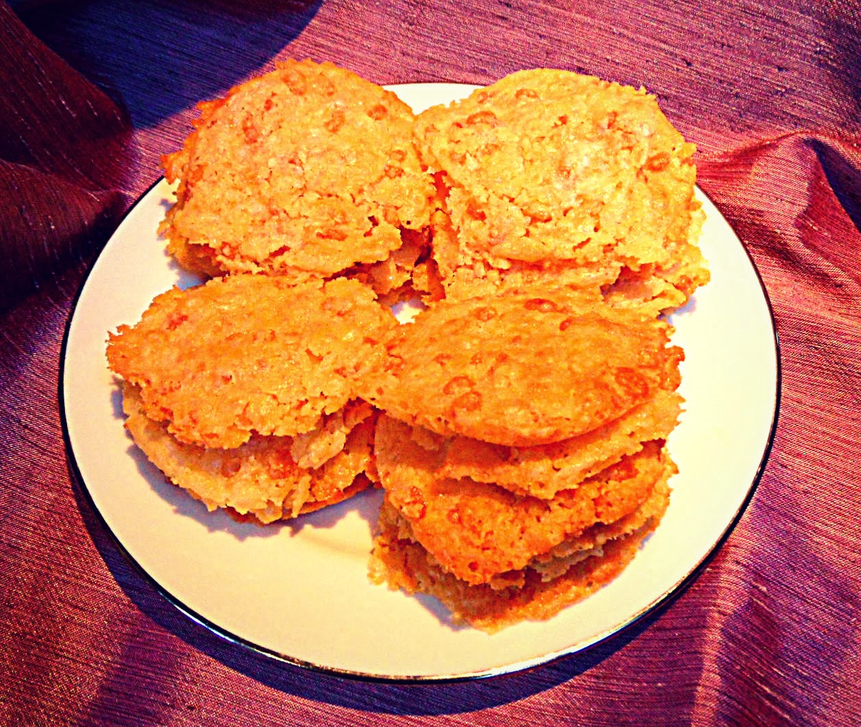 Chez Maximka: Cheddar nibbles with Rice Krispies