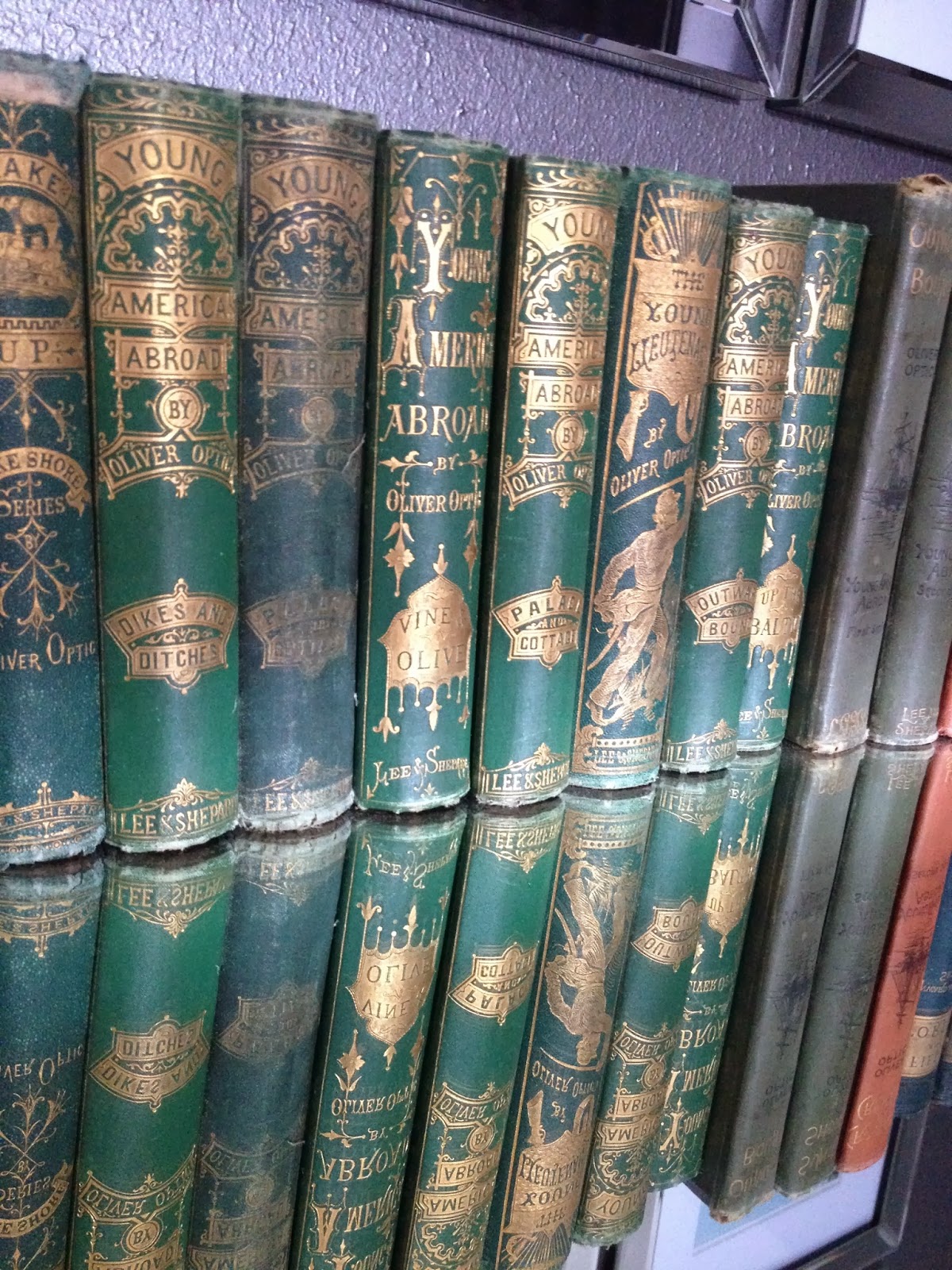 vignette design: The Books At Boxwood House