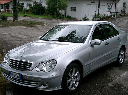 Mercedes Benz | Mercedes Benz Class: Mercedes 220 Cdi White, Mercedes ...