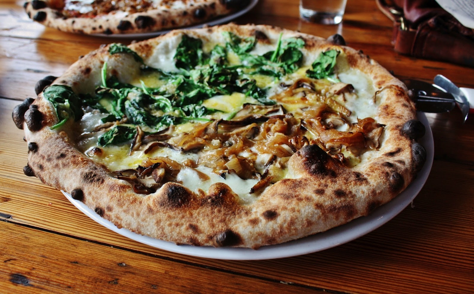 Two Eat Philly: Nomad Pizza