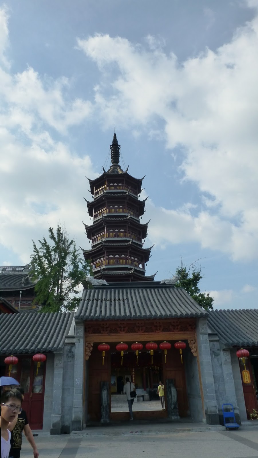 Alice Travelogue: Suzhou/Wuxi Trip 2016 - Day 6 - Nanchan Temple ...