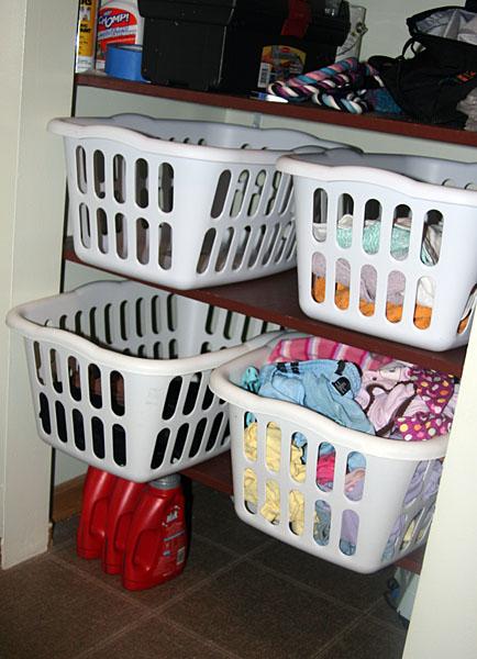 nama saya ialah Puan cik eZaSarey: 2 minggu tanpa suami dan deko ruang dobi