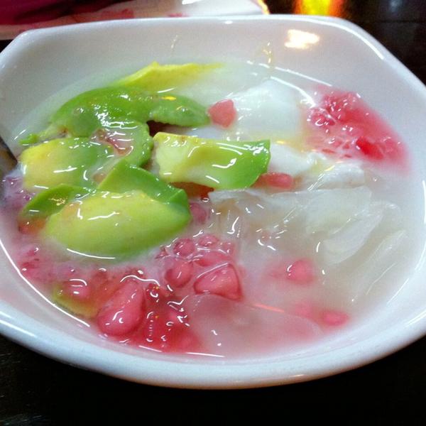 ES Campur / ES Oyen Bandung di Cibinong