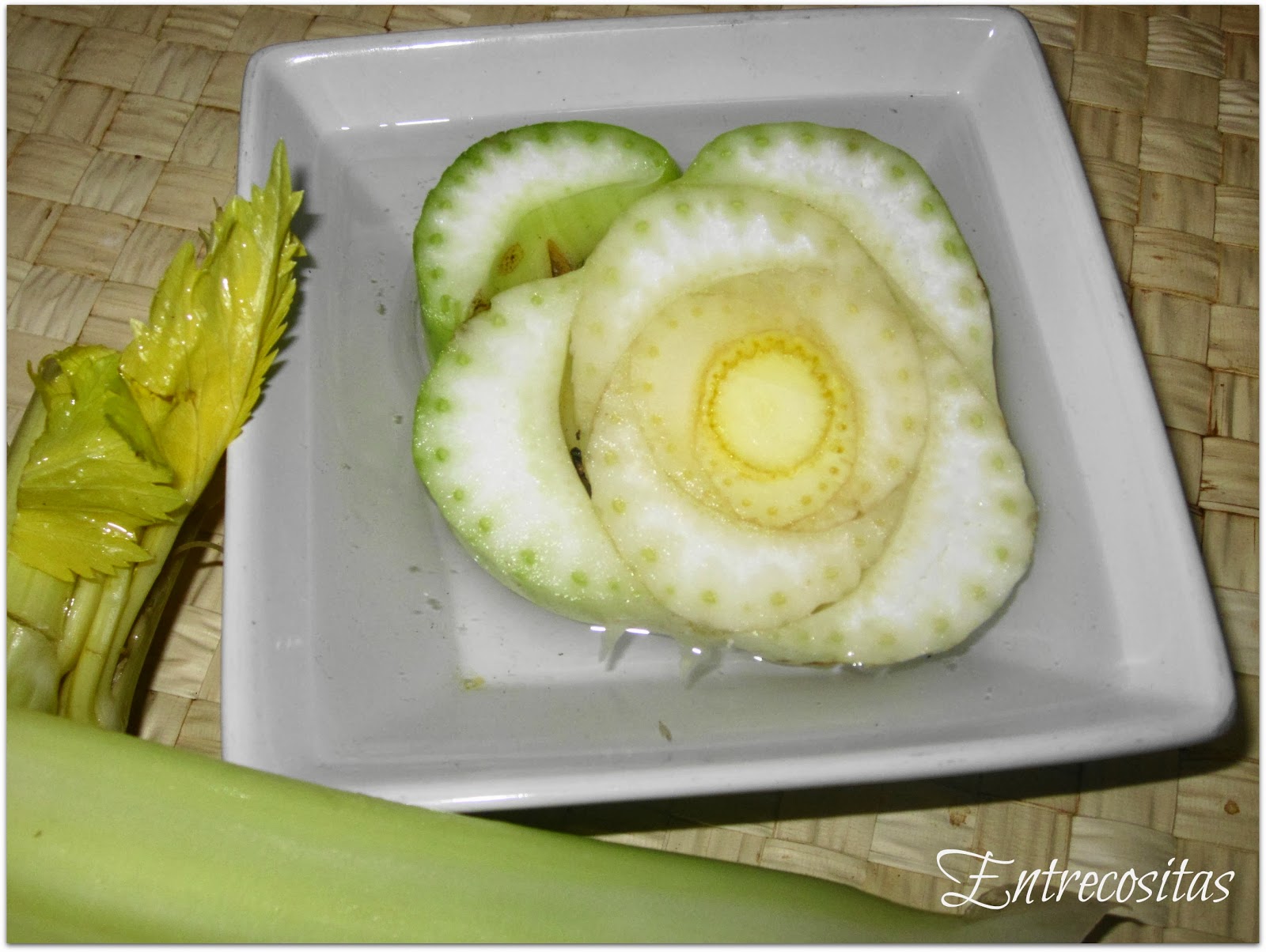 COMO PLANTAR UN APIO EN CASA (1ª parte)