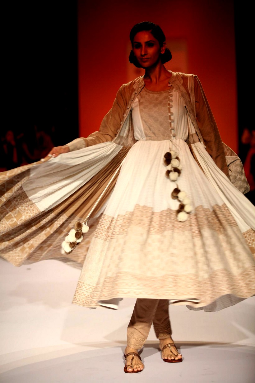 Lakme Fashion Show Winter / Festive 2013 Day-5 | Indian DesignerFashion ...