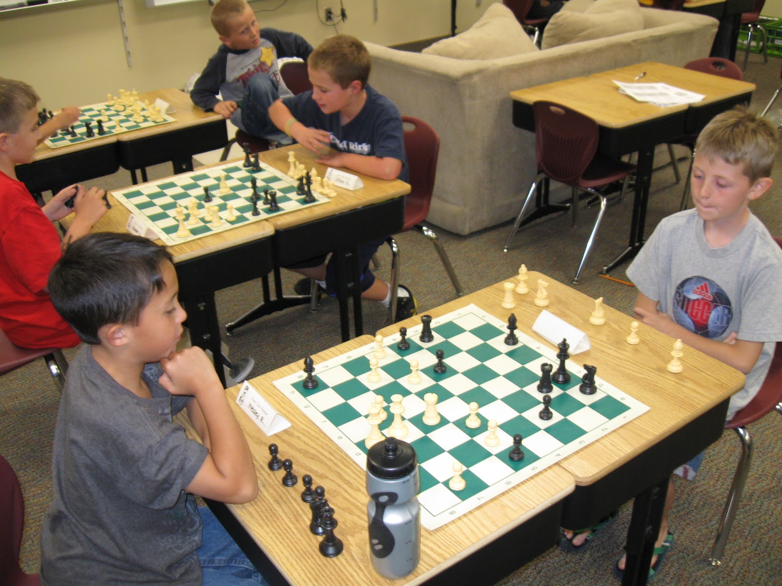 A Day in 3K: Chess Club