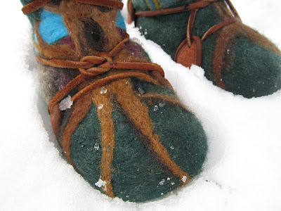 Mystic Orb: How to MakeThe Coolest Wool Boots Ever, Easily