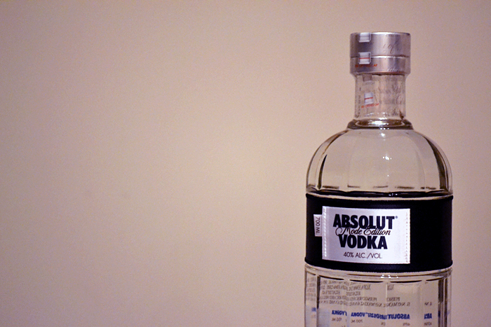 Skinny&Flavored: a bottle full of vodka in my handbag