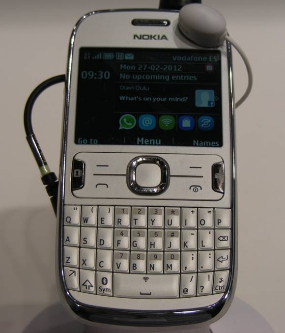Tecnología Movil - 2022: Características y Precio del Nokia Asha 302