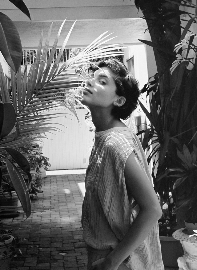 ⌇DISCREET CHARMS⌇: lhooq