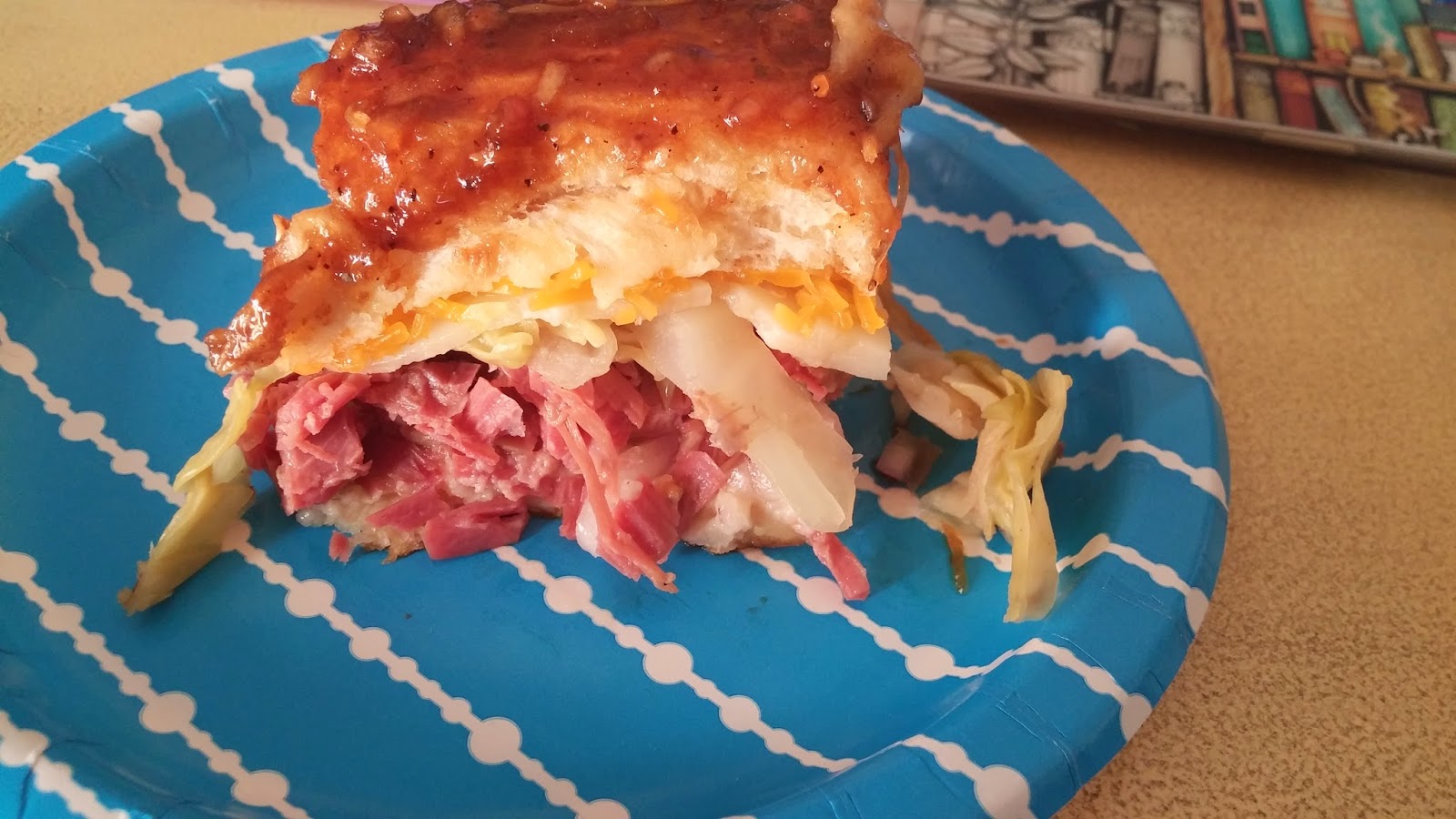 Wife to 1, Mom to 5, Friend to MANY: Baked Corn Beef and Cabbage Sliders